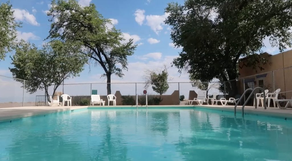 Enchanted Trails RV Park: A Special American Gem on Route 66 - Drivin ...