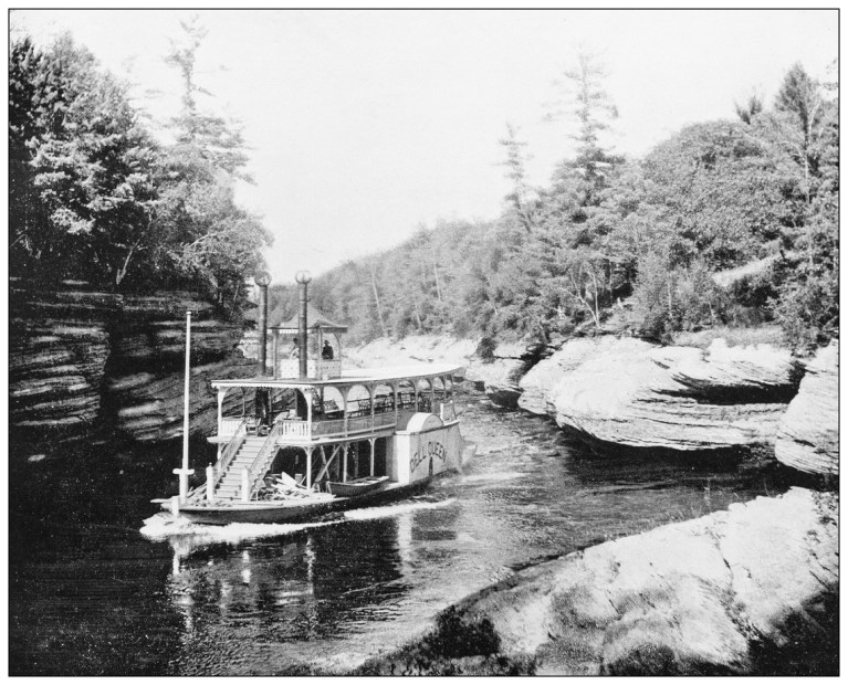 5 Wisconsin Dells Campgrounds You Can't Miss This Year