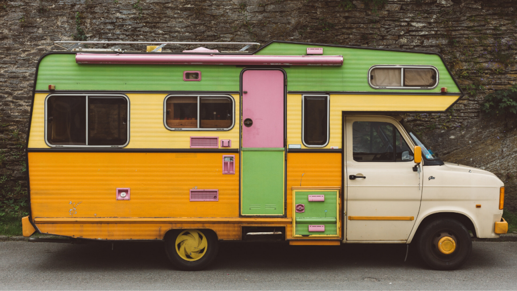 Rubber Tramp Rendezvous: A Roadside Reunion in the Arizona Desert