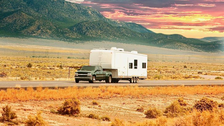 The Best Canadian Made RV Campers - Drivin' & Vibin'