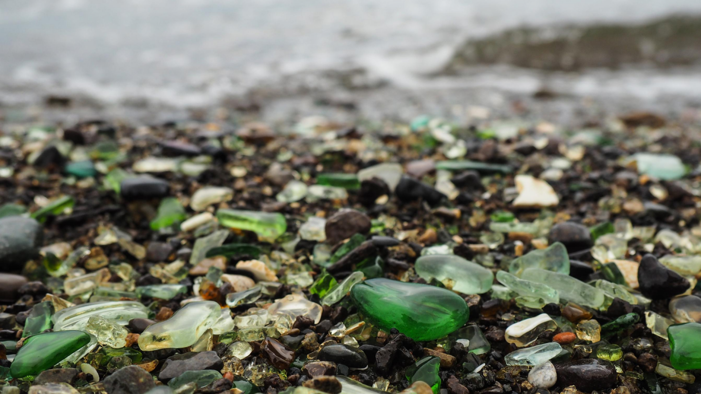 Jump Into Glass Beach, California With This Ultimate Guide - Drivin ...
