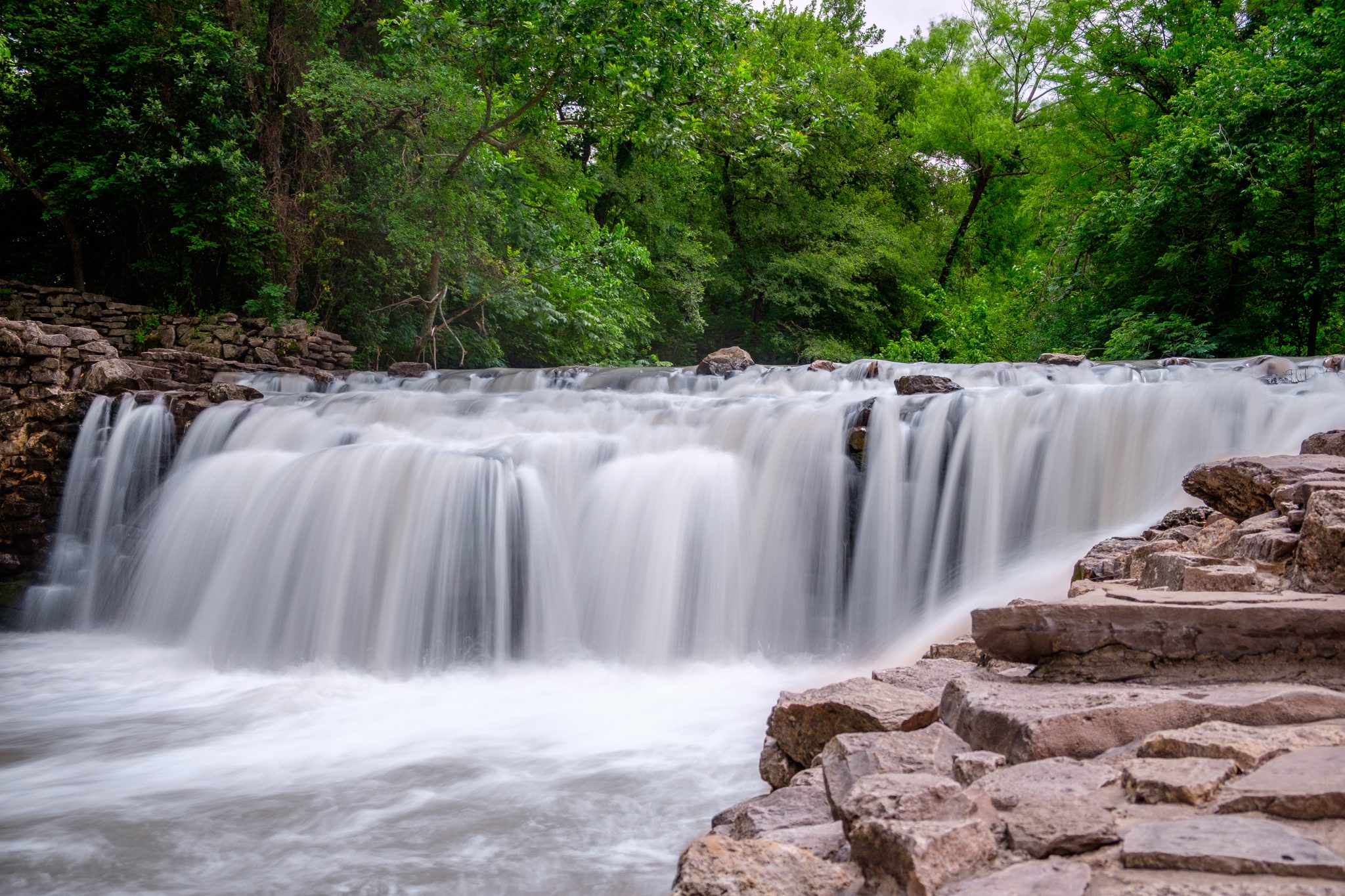 7 Beautiful Waterfalls in Texas - Drivin' & Vibin'