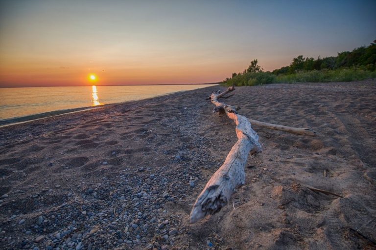 7 Best Beaches in Ohio (and Awesome Nearby Campsites)