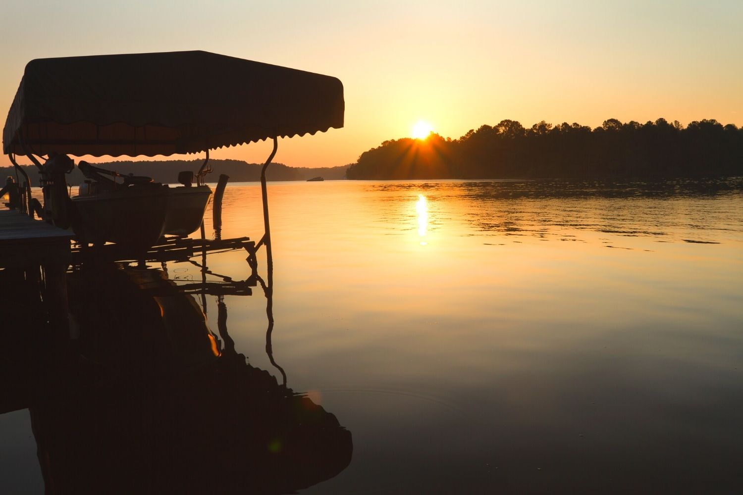7 Best Lakes in Georgia (and Awesome Nearby Campsites)