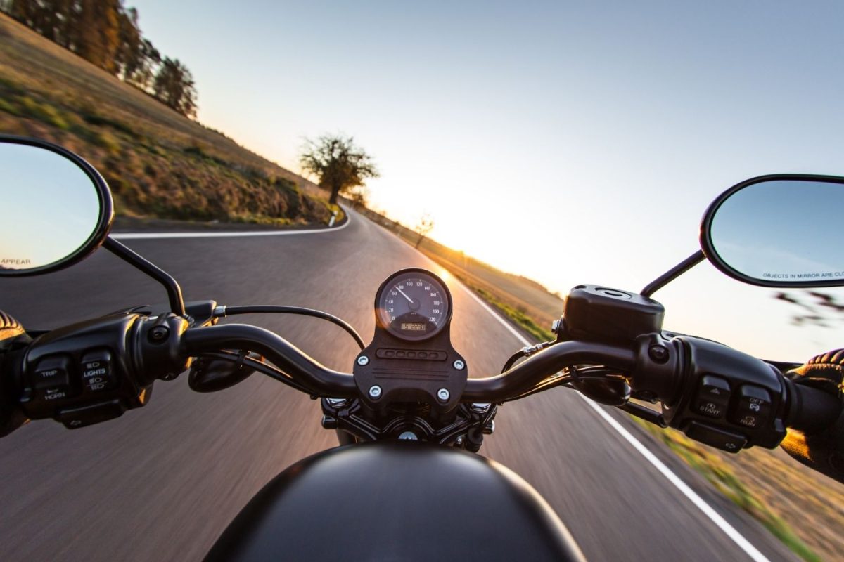 5 Best Motorcycle Camper Trailers - Drivin' & Vibin'