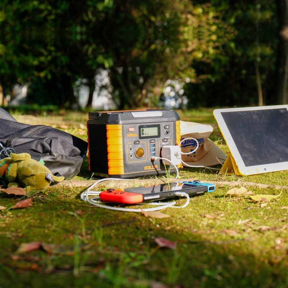 5 Best Portable Solar Generators for Camping - Drivin' & Vibin'