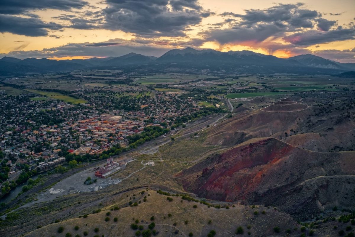 7 Best Small Towns in Colorado (And Awesome Nearby Campsites)