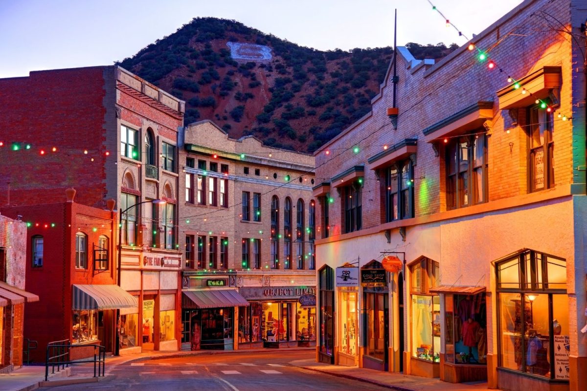 The Bisbee AZ Road Trip Guide - Drivin' & Vibin'