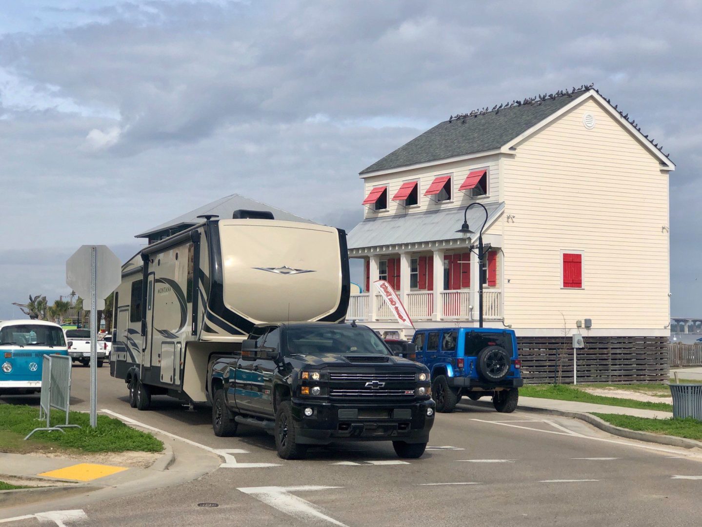 The RV Trailer Towing Checklist - Drivin' & Vibin'