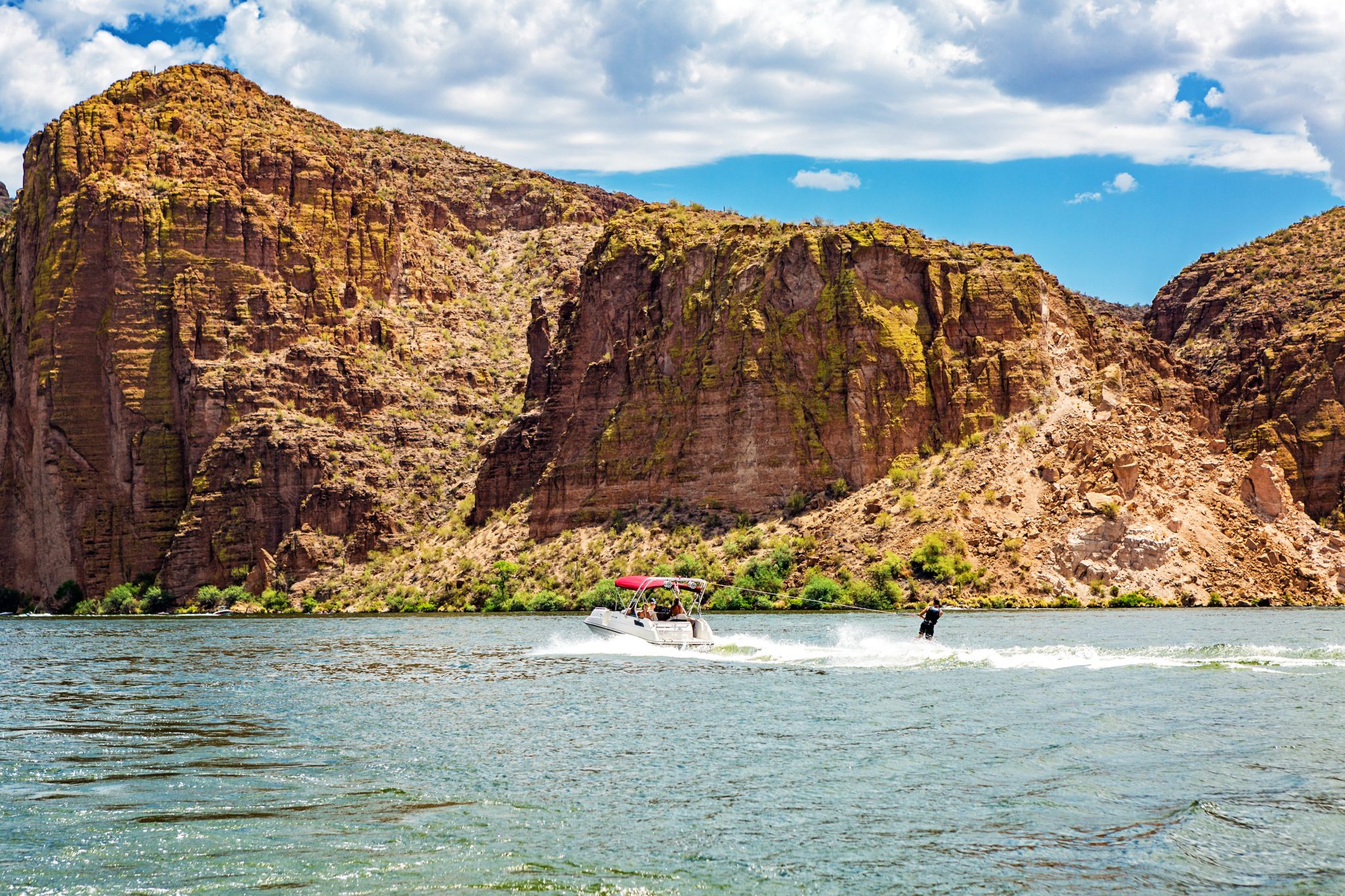 The Ultimate Canyon Lake Camping Guide - Drivin' & Vibin'