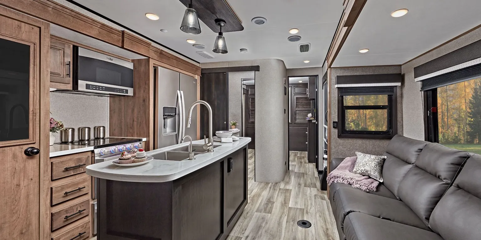 5 Best Jayco Travel Trailers in 2021 - Drivin' & Vibin'