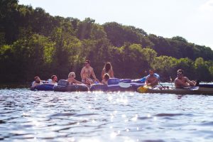 7 Best River Tubing Destinations in America - Drivin' & Vibin'