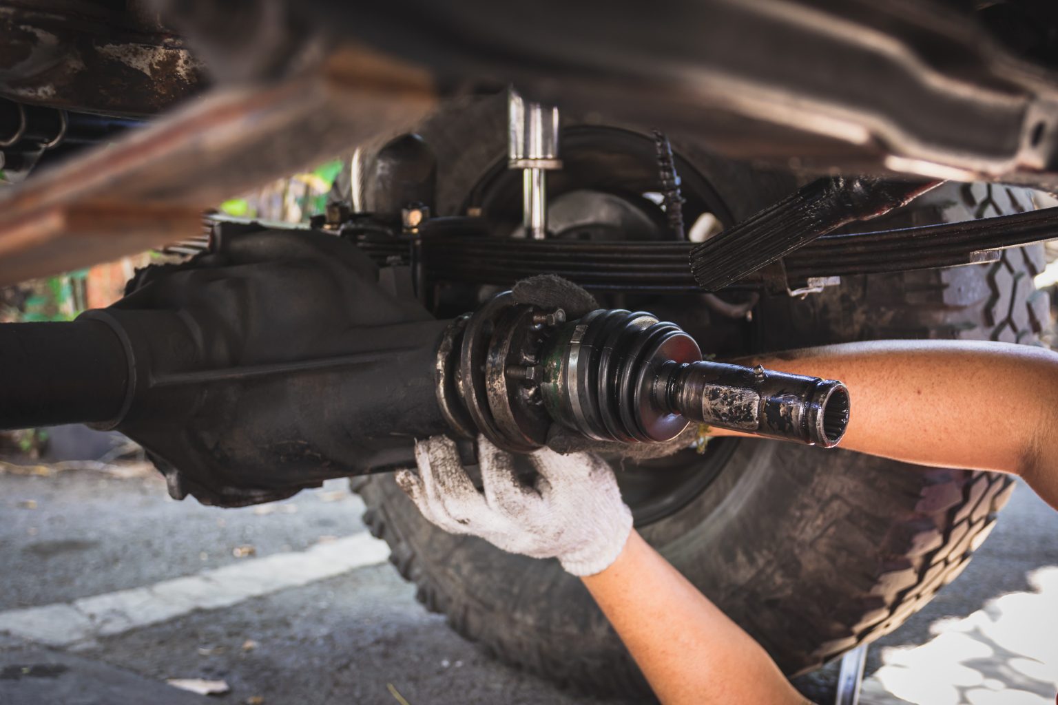 What Is a Front Differential and Why You Must Know? - Drivin' & Vibin'