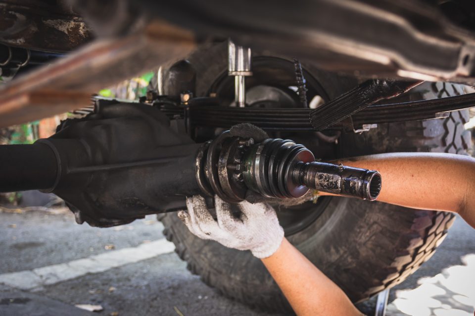 What Is a Front Differential and Why You Must Know? - Drivin' & Vibin'