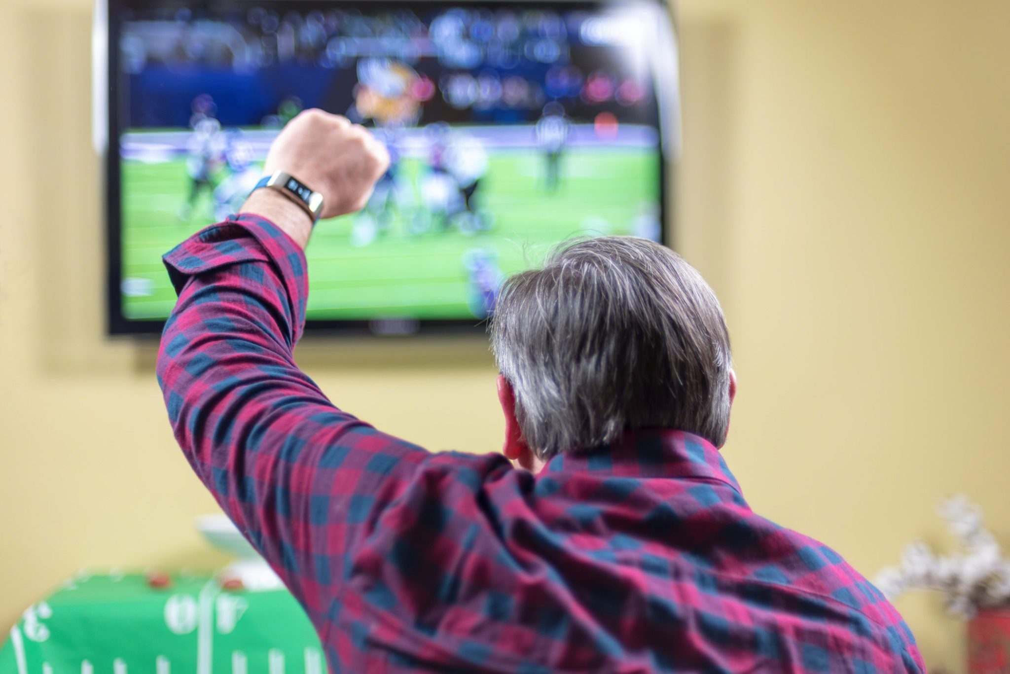 How to Stream College Football in Your RV Camper - Drivin' & Vibin'
