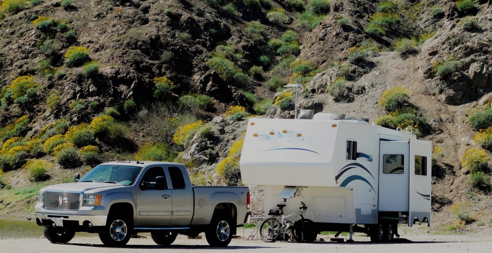 5 Best Keystone RVs in 2022 - Drivin' & Vibin'