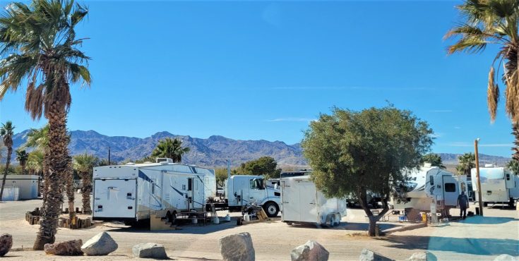 Where Can RVers Meet Each Other? - Drivin' & Vibin'