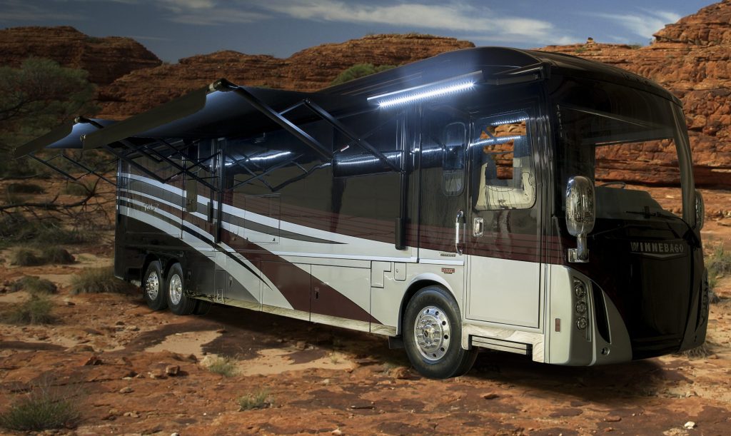 What Is a Tag Axle RV? - Drivin' & Vibin'