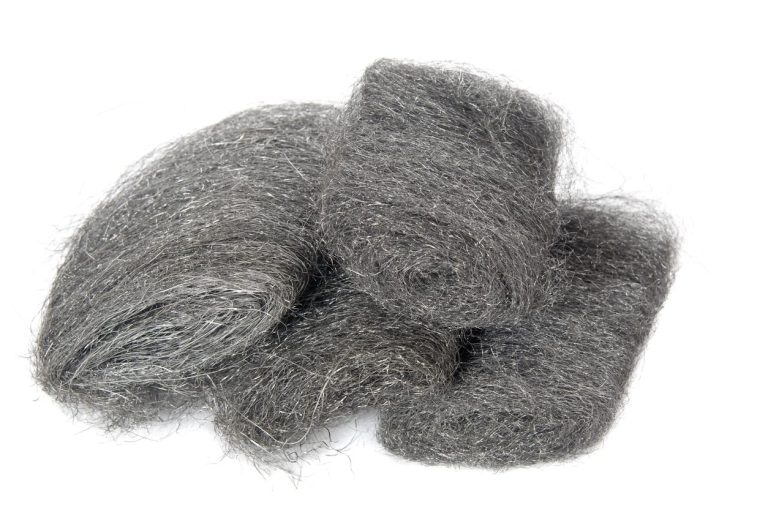 Is Steel Wool Safe for Windshield Cleaning? Here's How to Use It ...