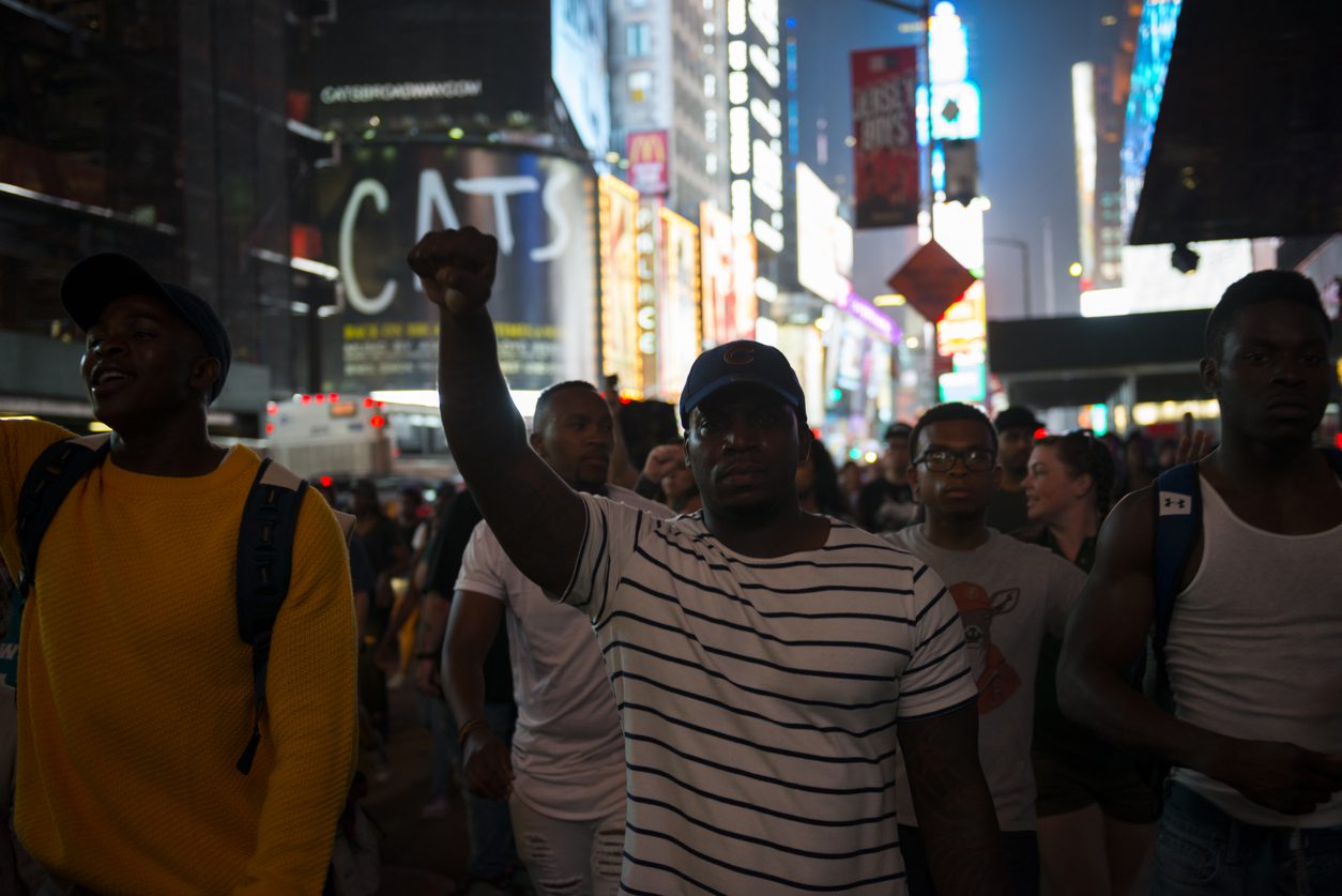 5 Reasons to Avoid Times Square in New York City - Drivin' & Vibin'