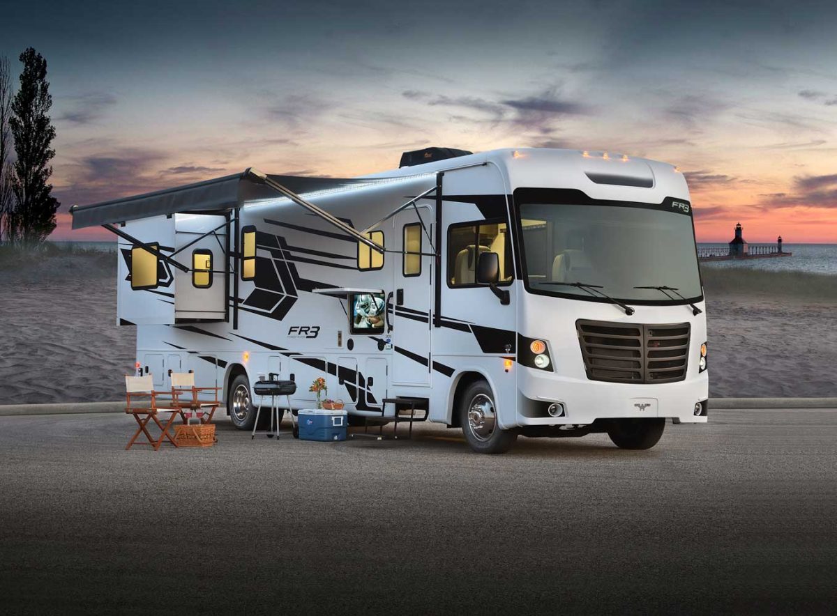 This the Best Entry-Level Motorhome - Drivin' & Vibin'