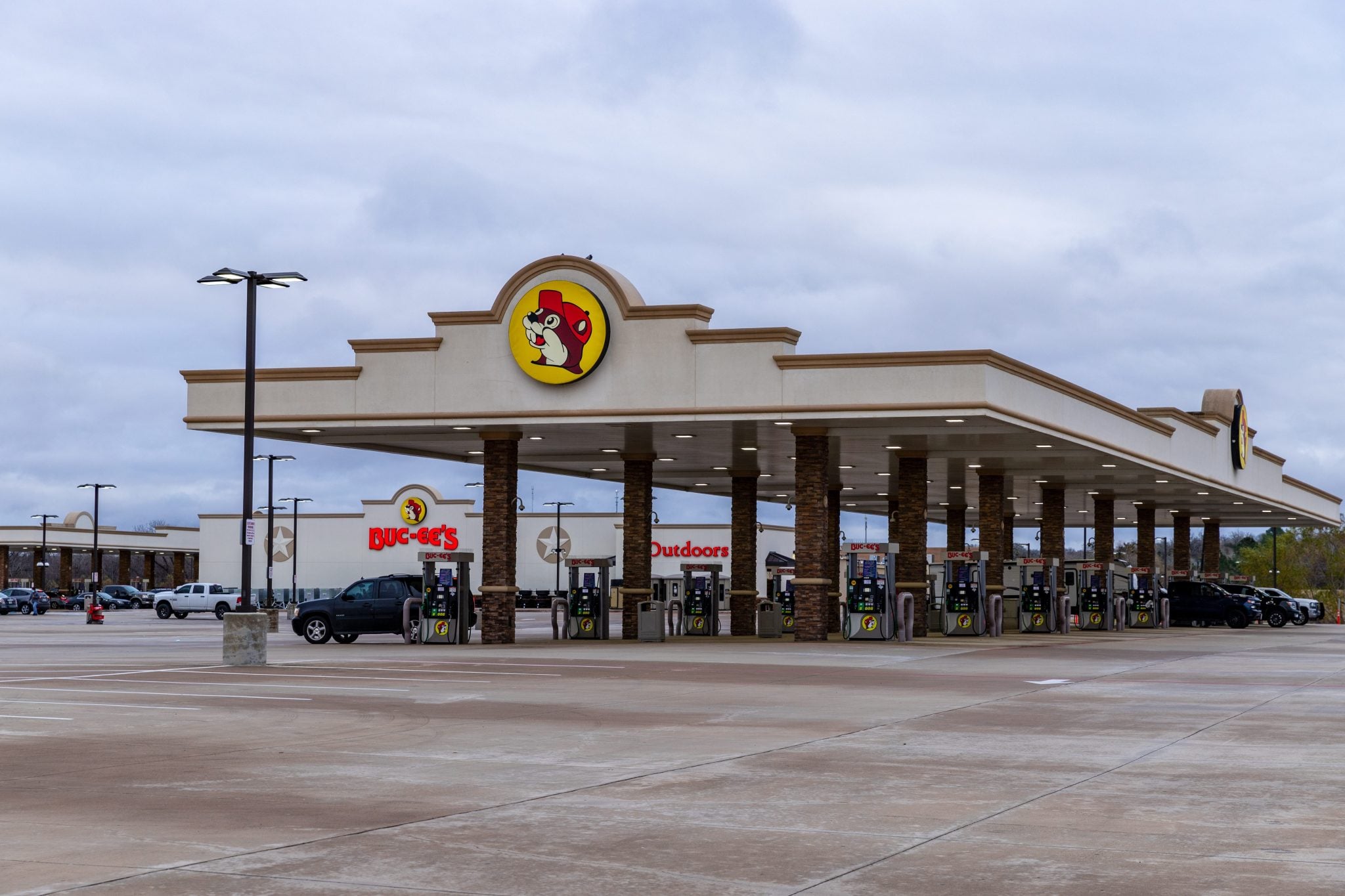 11 Reasons to Avoid Buc-ee's: An RVer's Perspective - Drivin' & Vibin'