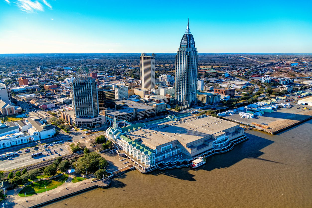 5 Cool Places in Alabama - Drivin' & Vibin'