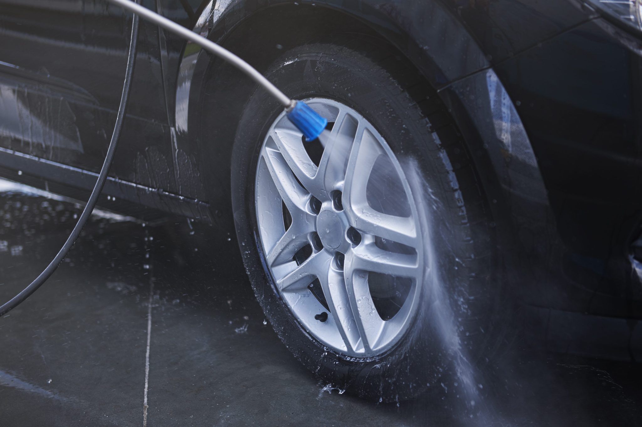 How to Easily Super Clean Your Tires - Drivin' & Vibin'