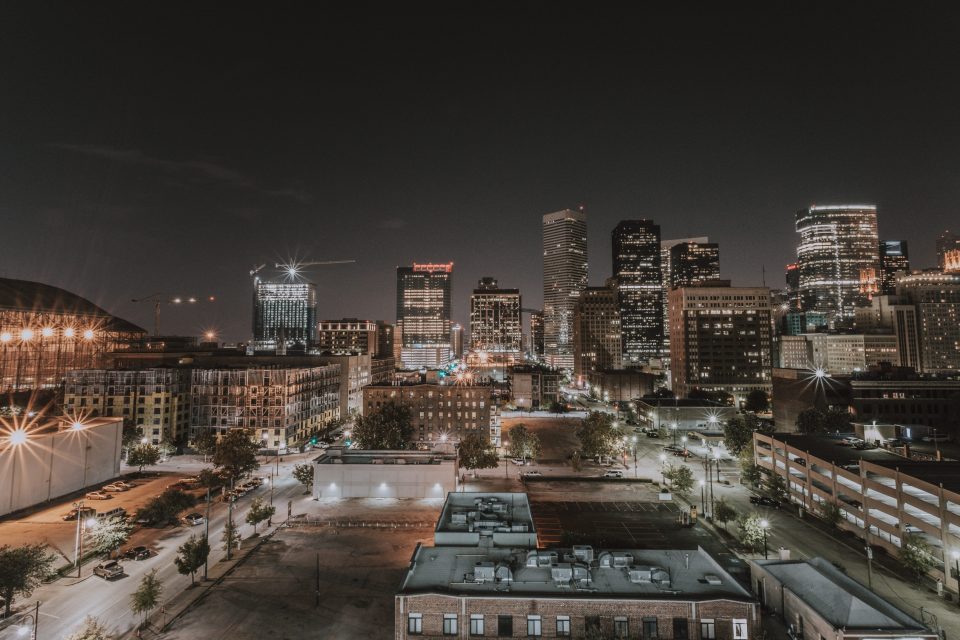 Is Houston Safe at Night? - Drivin' & Vibin'