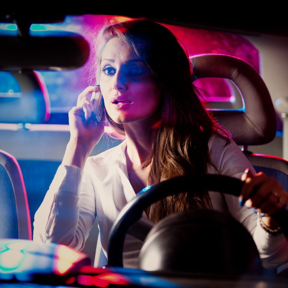 Can You Talk on a Cell Phone While Driving, Legally? - Drivin' & Vibin'