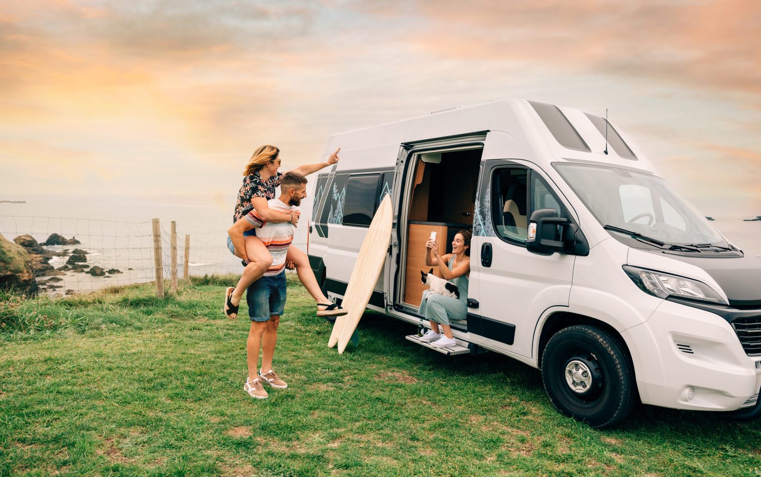 Sprinter Van vs Ram Promaster: Who Wins the Throwdown? - Drivin' & Vibin'