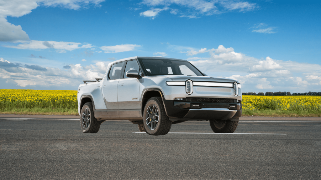 How Much Can the New Rivian Truck Tow? - Drivin' & Vibin'