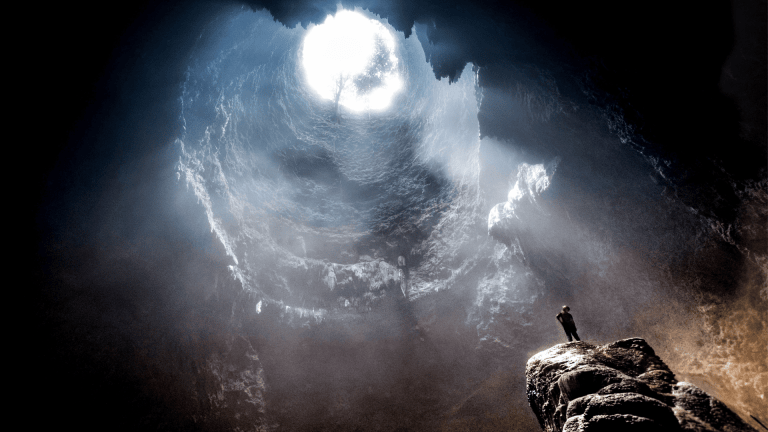 7 Scariest Caves in the U.S. - Drivin' & Vibin'