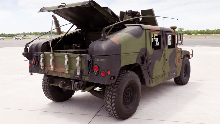 What is a Military Surplus Vehicle, and How Can You Get One? - Drivin ...