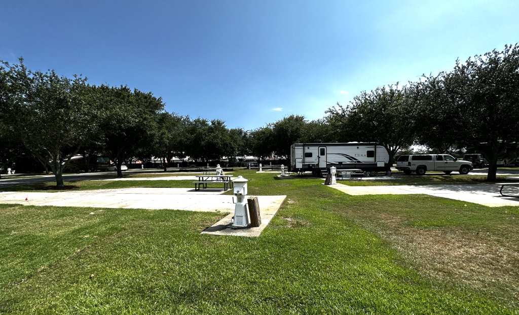 REVIEW 2023: Geronimo RV Park in Miramar Beach, Florida - Drivin' & Vibin'