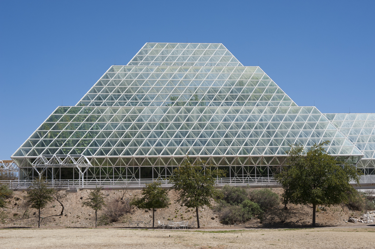 What the Heck is the Biosphere 2 in Arizona? - Drivin' & Vibin'