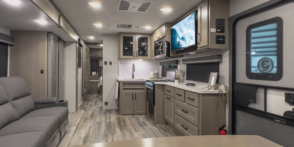 The Best Travel Trailers for 2024 - Drivin' & Vibin'