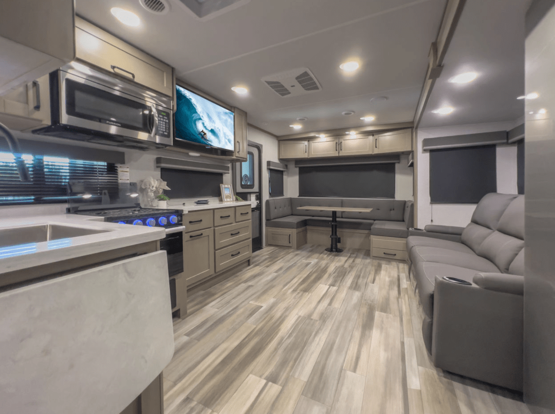 The Best Travel Trailers for 2024 - Drivin' & Vibin'