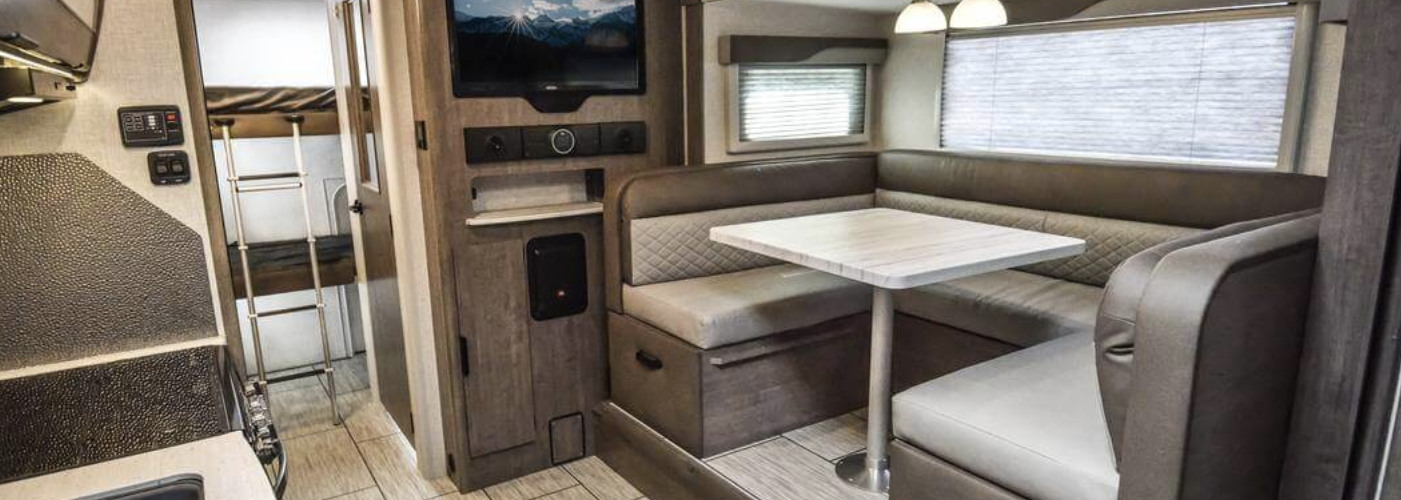 The Best Travel Trailers for 2024 - Drivin' & Vibin'