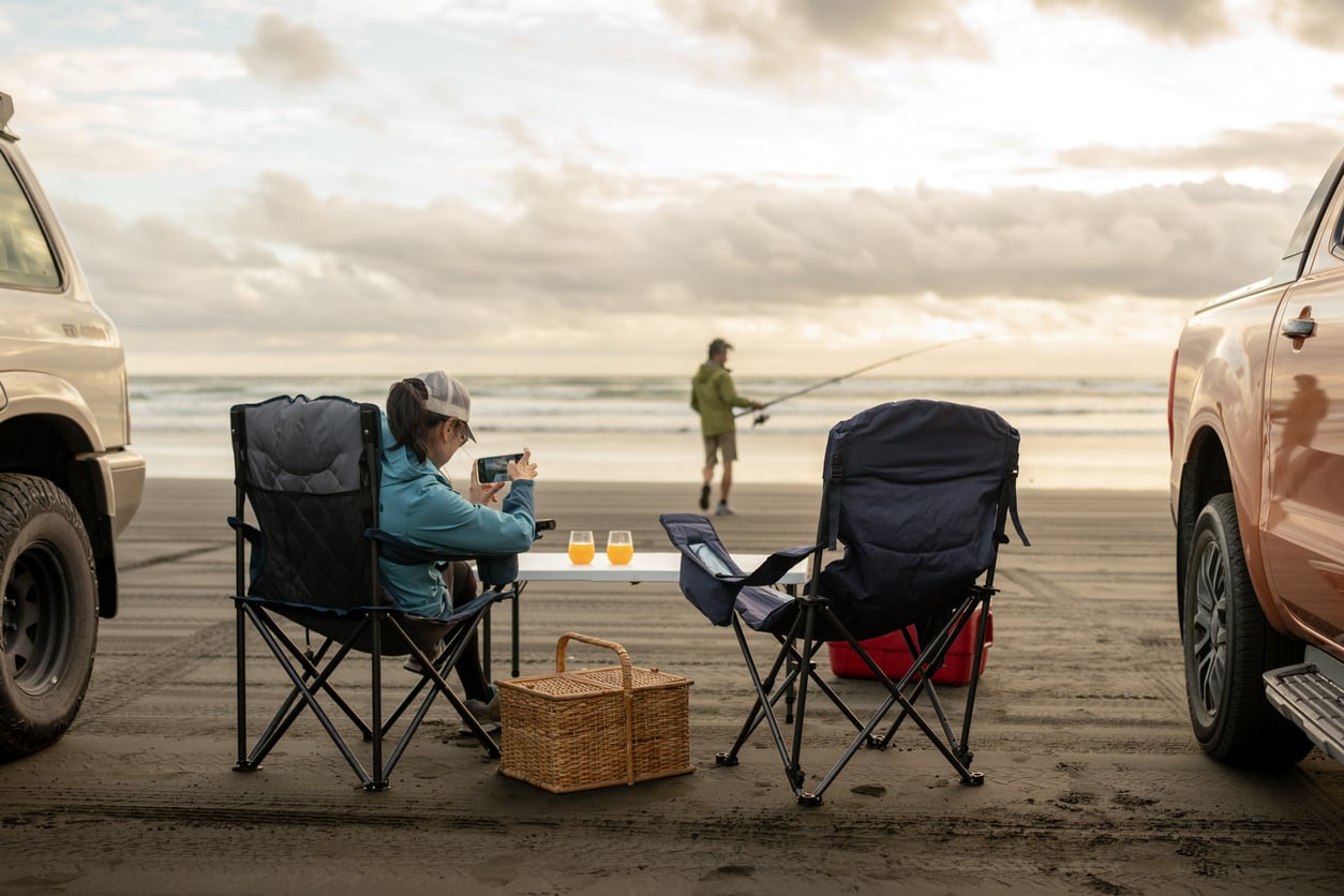 Really, What Is a Sandproof Beach Blanket? - Drivin' & Vibin'
