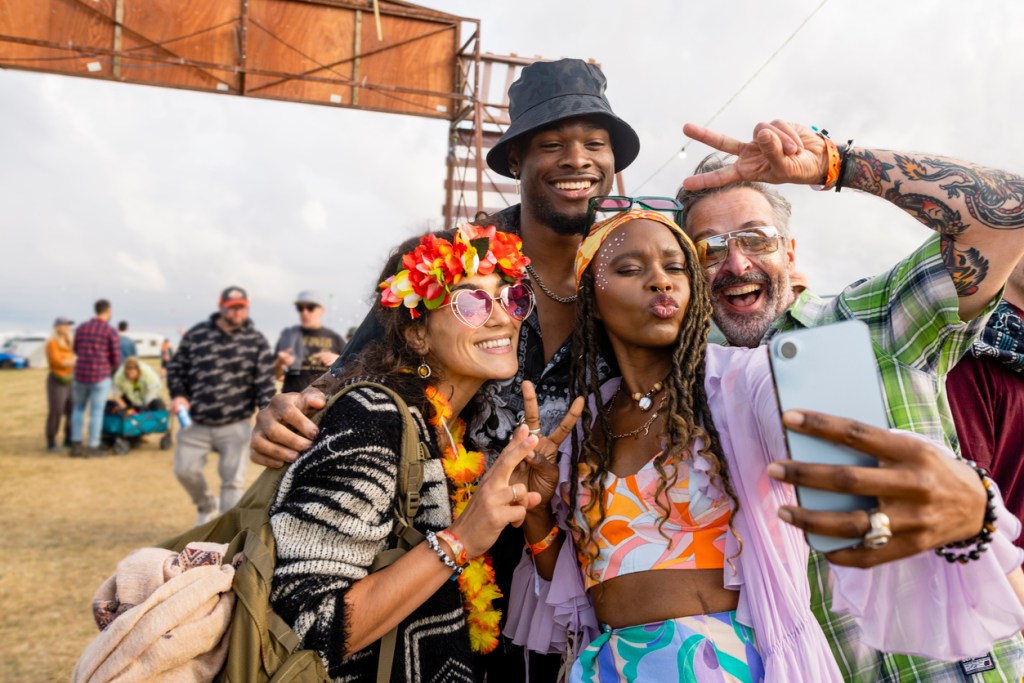 3 of the Best Music Festivals for September Chillin' - Drivin' & Vibin'