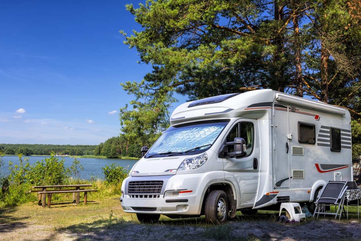 What You Need to Know Before Renting an RV - Drivin' & Vibin'